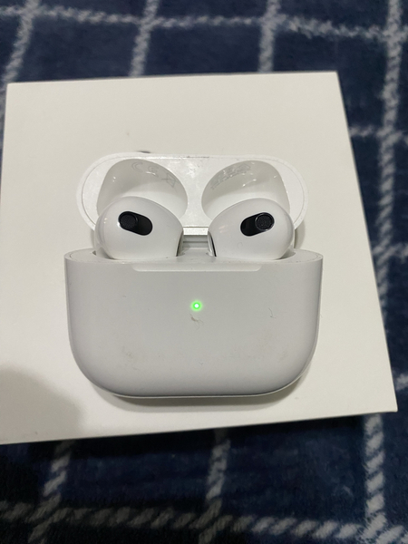 AirPods 3 срочно продаю
