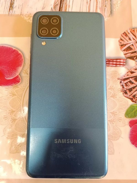 Samsung A12. Deyarli yangi. 1 yil ishlatilgan