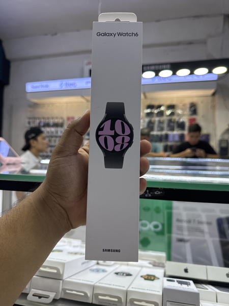 Samsunh watch 6 sport 6/40 orginal 100% 1 yill garantiya