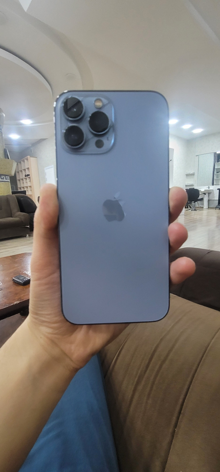 Apple 13 pro max KHA