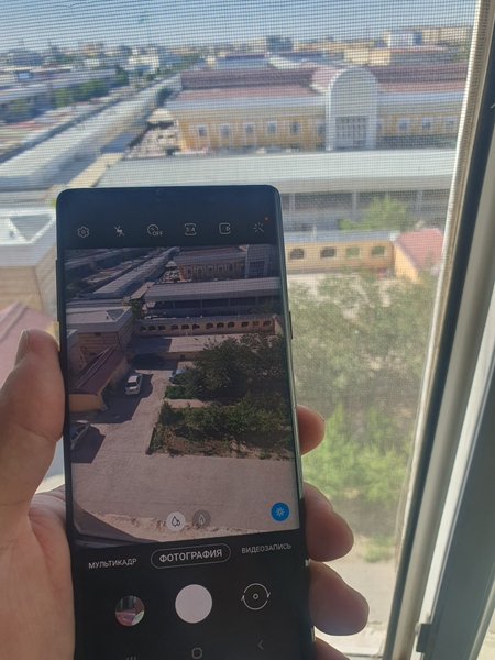 Samsung s10E 128 гигаб