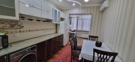 СДАЁТСЯ 3х комнатная на Бульваре, заходи и живи