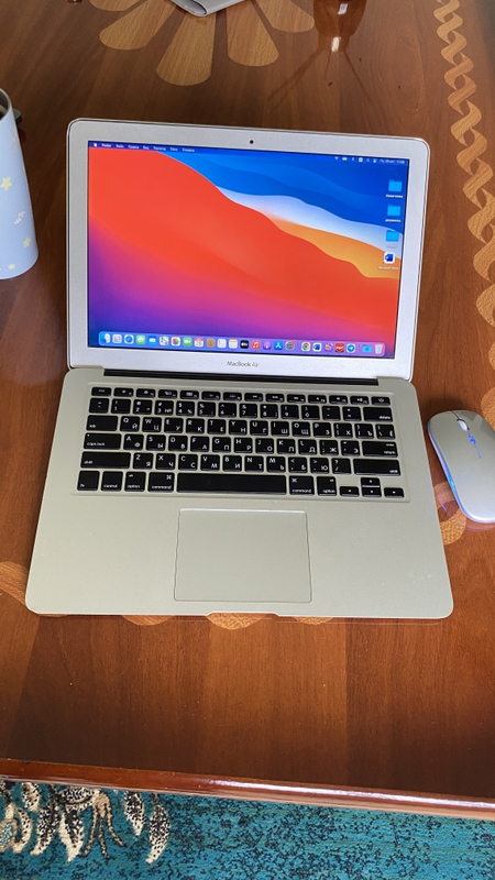 Macbook air 13  в отличном состоянии.  Интересно обмен на iPhone