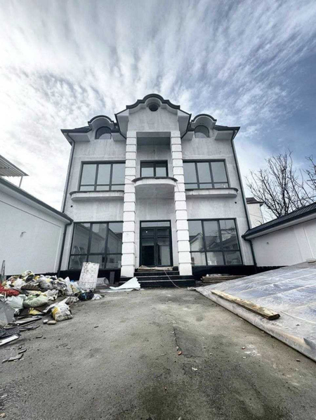 Продаётся Евродом в Мирзо-Улугбеке, Циолковская, 4,2-соток (N 9309)