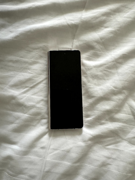 SAMSUNG z Fold 4 8-512
