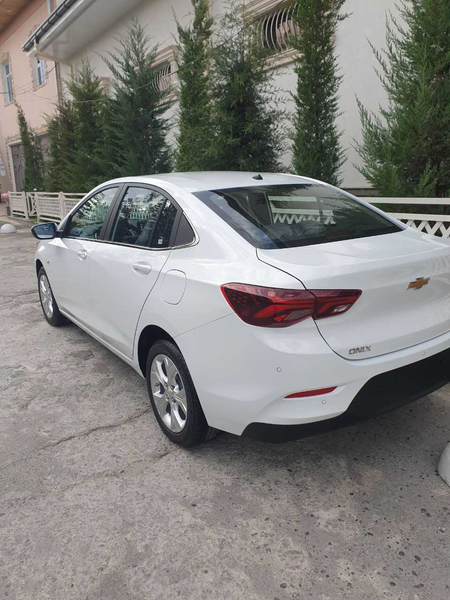 chevrolet onix premier