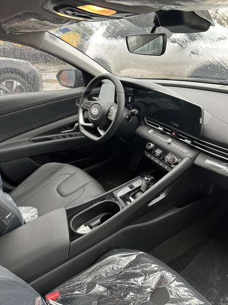 Elantra Hyundai 2024