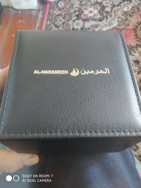 Эркаклар Кул соати AL-HARAMEEN янги