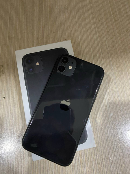 Iphone 11 с гарантии
