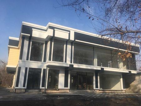 Нотурар бино ижарага берилади