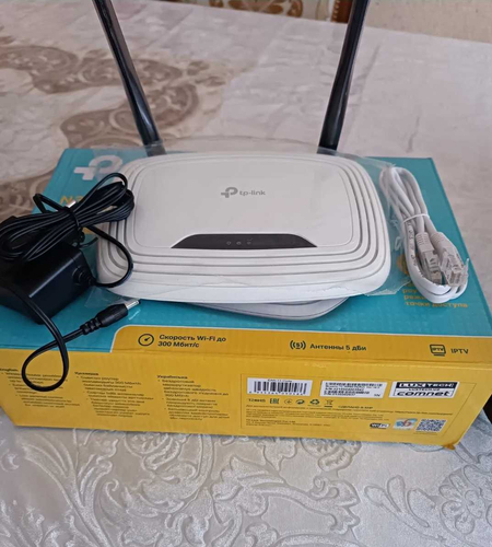Wi-fi router N300 TL-WR841N Yangi hali ishlatilmagan.