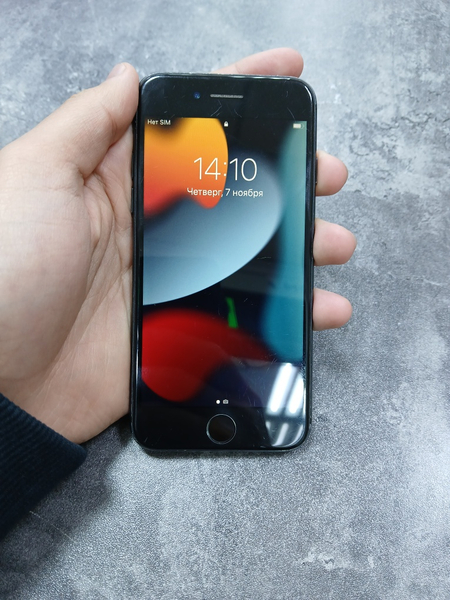 iPhone 7  128 Gb