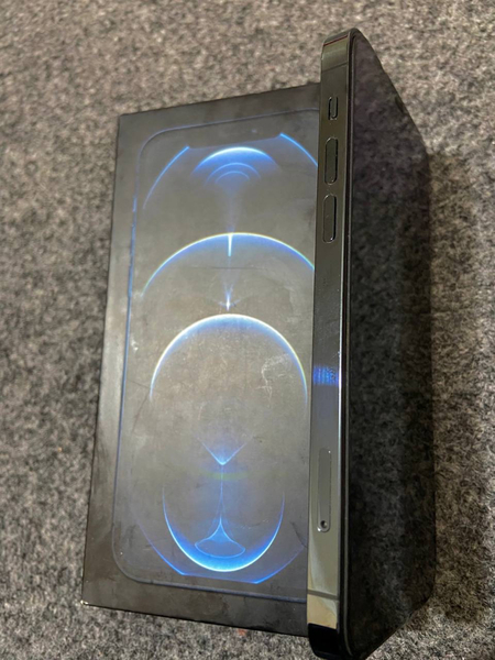 Iphone 12pro variantga beriladi