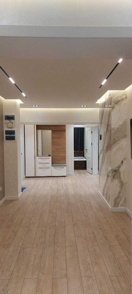 Сдается новая 4 комнатная квартира на Госпитальном, метро Ойбек