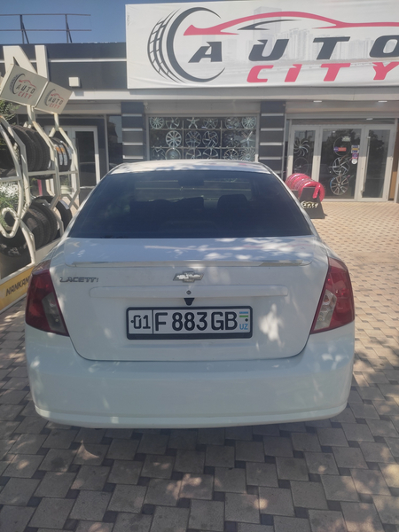 Lacetti 1.8 3 pozitsiya