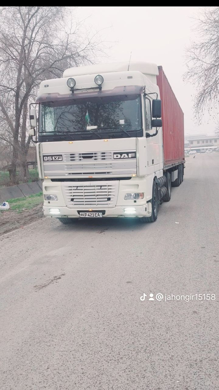 DAF 95 XF + SCHMITZ Контейнеровоз прицеп cотилади