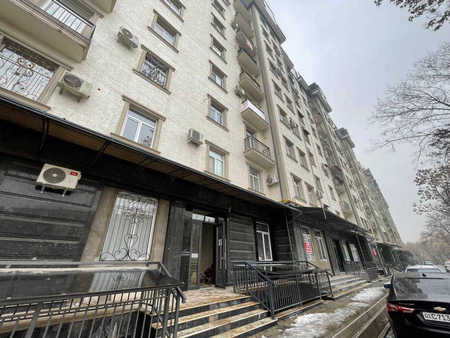 продается комерческий объект  90 кв.м метро Хамза
