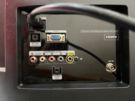 32-дюймовый ЖК-телевизор Samsung HD (LA32D400E1)