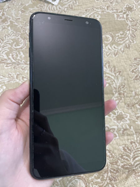 Samsung galaxy J4+ yaxshi xolatta
