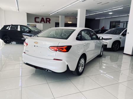 Chevrolet Monza 1.5 доп опция.360 камера