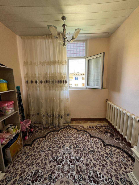 2 xonali 4-qavat 4 qavatli ponelniy dom 65m²