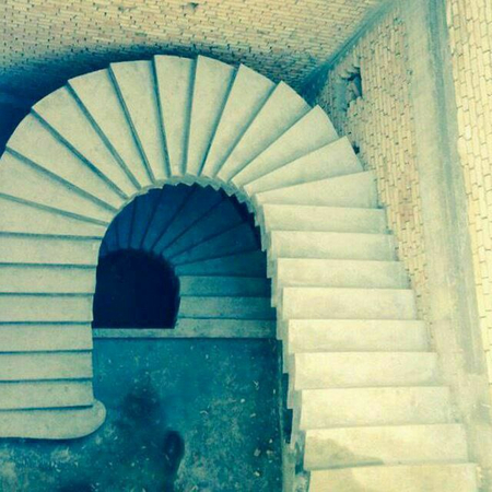 Zina beton baseyn