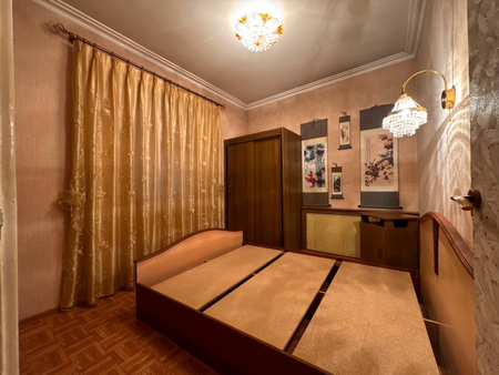 Продаются 2 квартиры в Яккасарайском районе,