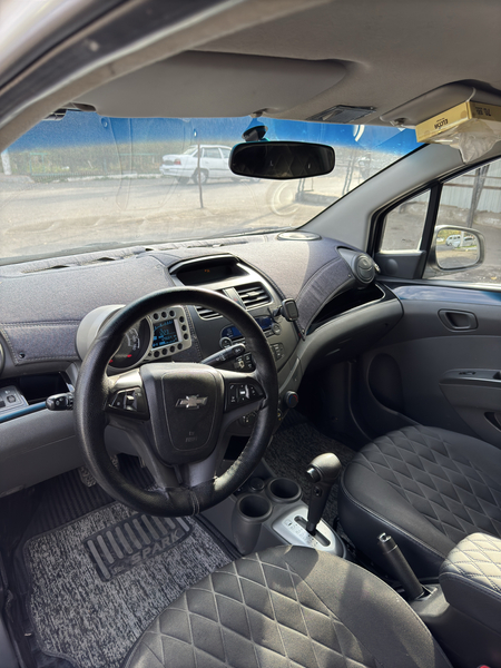 Spark 4-Evro A/t sotiladi