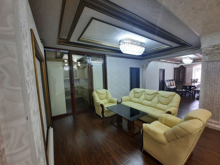 Новостройка Чимган м.141 КВ евро ремонт, частично меблирована