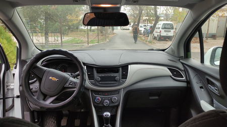 Tracker 1 сотилади 2019 йил