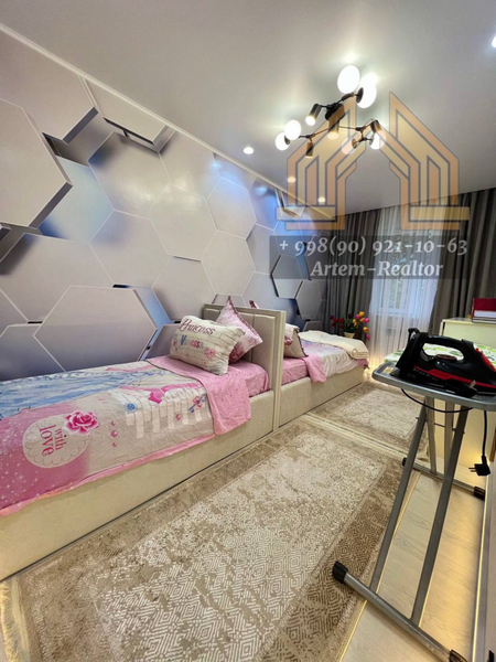 Ялангач Эко базар , 3/3/4 , кирпич , балкон 2*6 , 70м2 , 120 000 у.е