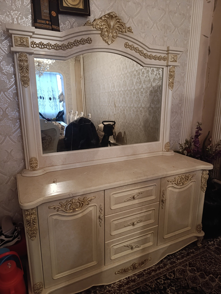 Продаю комут не дорого