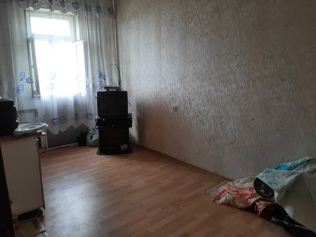Продаётся квартира 4-х комнатная, своя