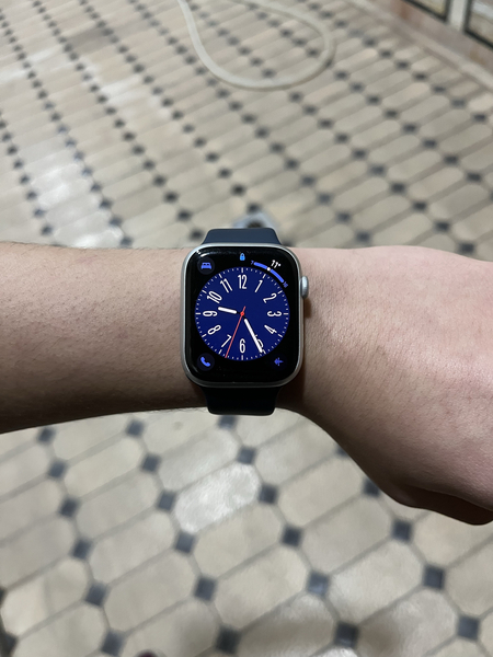Срочно продается Apple Watch 9/45