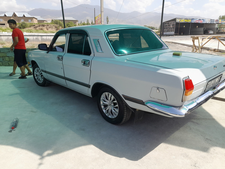 Volga 24 10 sotiladi