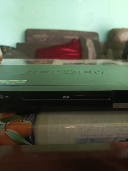 DVD player. Bekofm