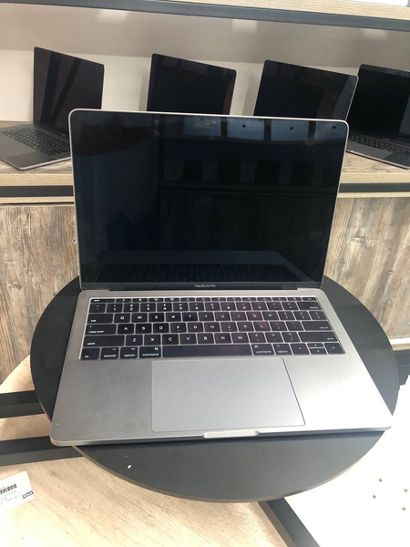 Американский MacBook pro