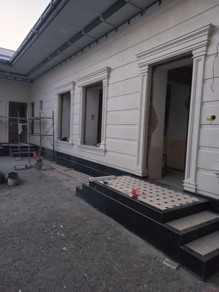 Fasad va sokl uchun Travertin va granit korinishli Aglomerat tosh