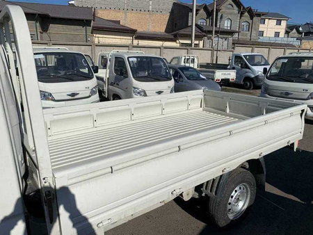Forland T5 mini gruzavoy 3tonnagacha yuk ko'tarish imkoniyati.
