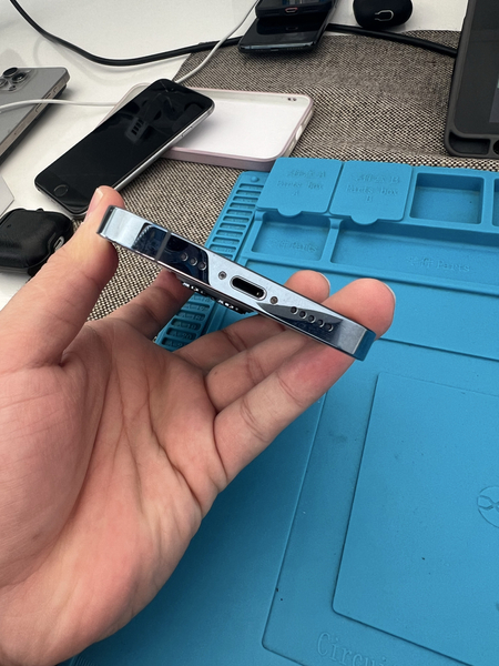 13pro 256 blue kh/a batareyka 75%