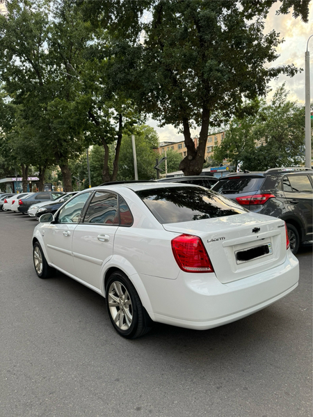 Ласетти 2012.  1.6 автомат