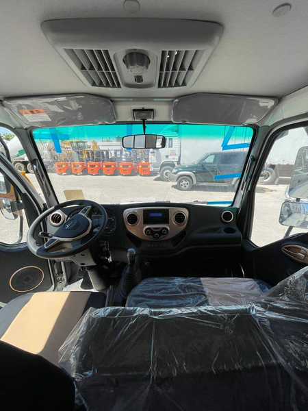 JAC J3 2x kabinali MINIGRUZAVIK Ishingiz rivoji uchun