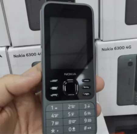 Nokia 6300 knopkali telefonlar