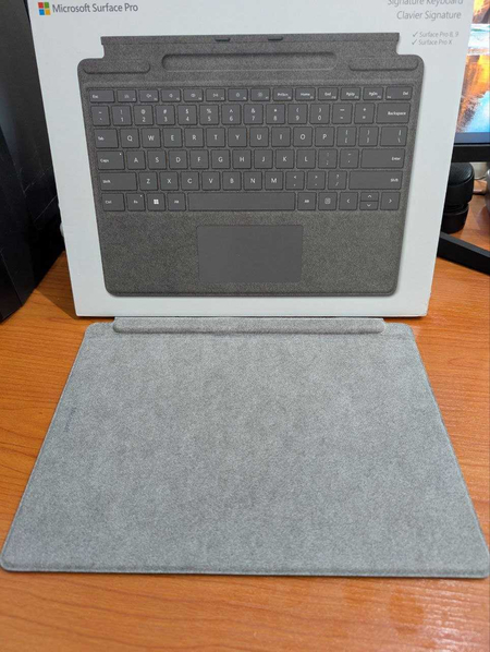 Surface Pro 9 Wi-Fi/Intel i5 8GB 256GB Sapphire с клавиатурой