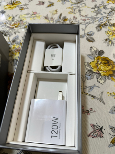 xiaomi 14 pro titanium 1 terabayt