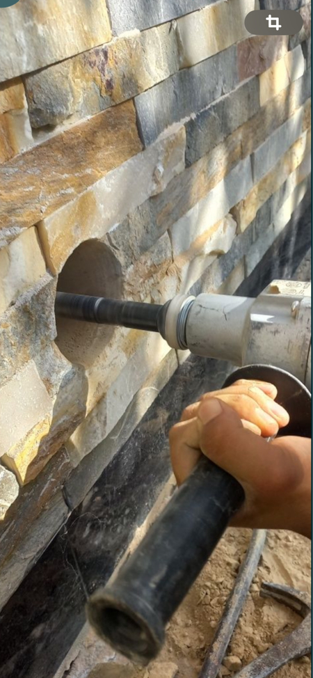 Almazle teshamiz beton buzamiz tiranshena qaziymiz almazle reskda kesa