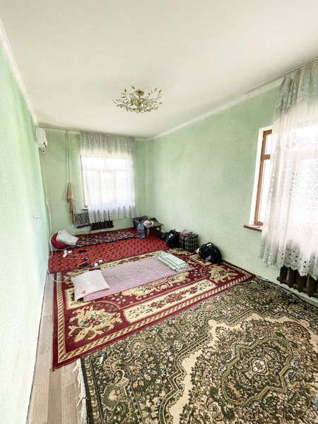 Тезда 1хоналик 3каватда 5микро-район ,Жомий, Корзинка атрофида