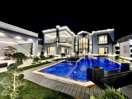 Climber super villa