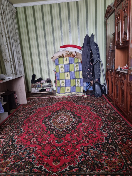 Продается квартира 1/4/4 своя