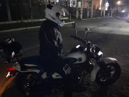 Lifan K19 White Line Cruiser